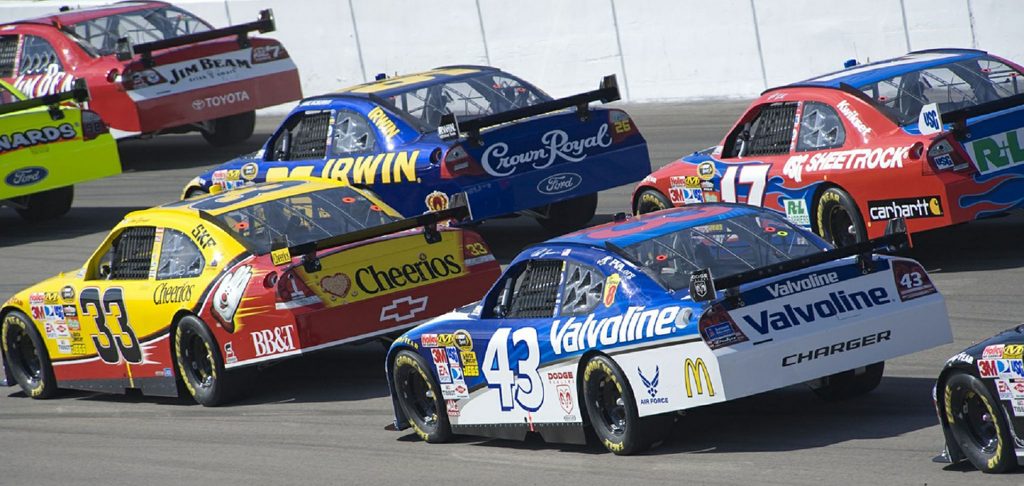 auto-racing-CROP_Web | Good Nature Travel Blog