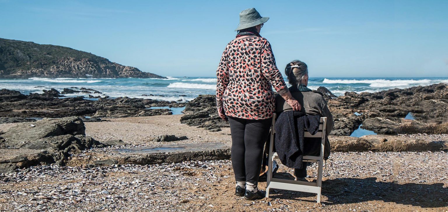 Ocean-shore-fin_Web | Good Nature Travel Blog