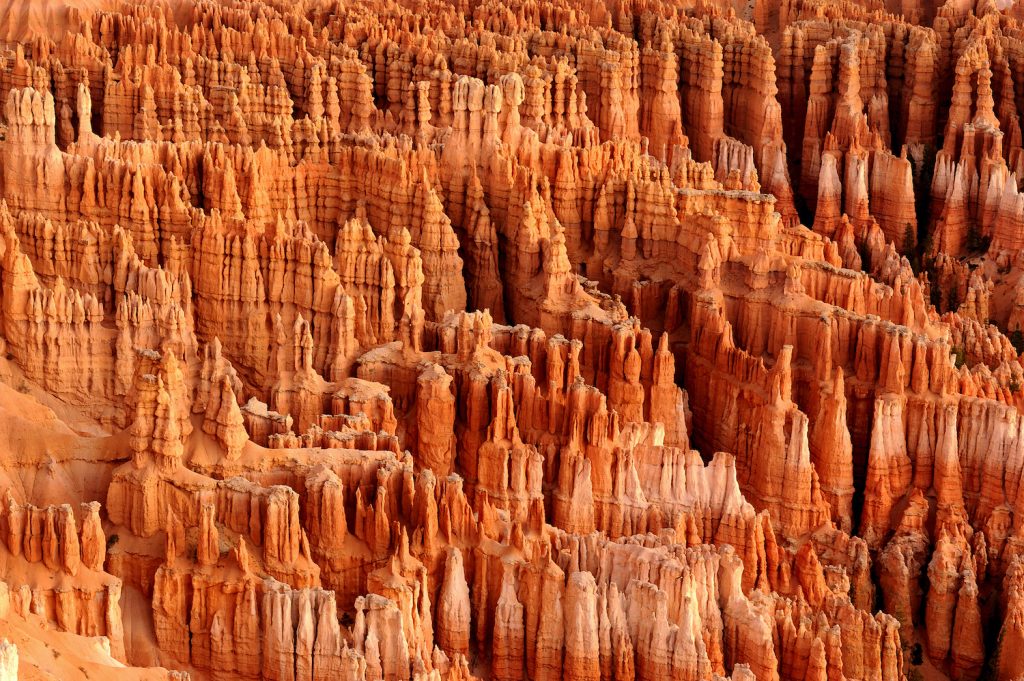 Hoodoos,At,Sunrise,As,Viewed,From,Inspiration,Point,At,Bryce | Good ...